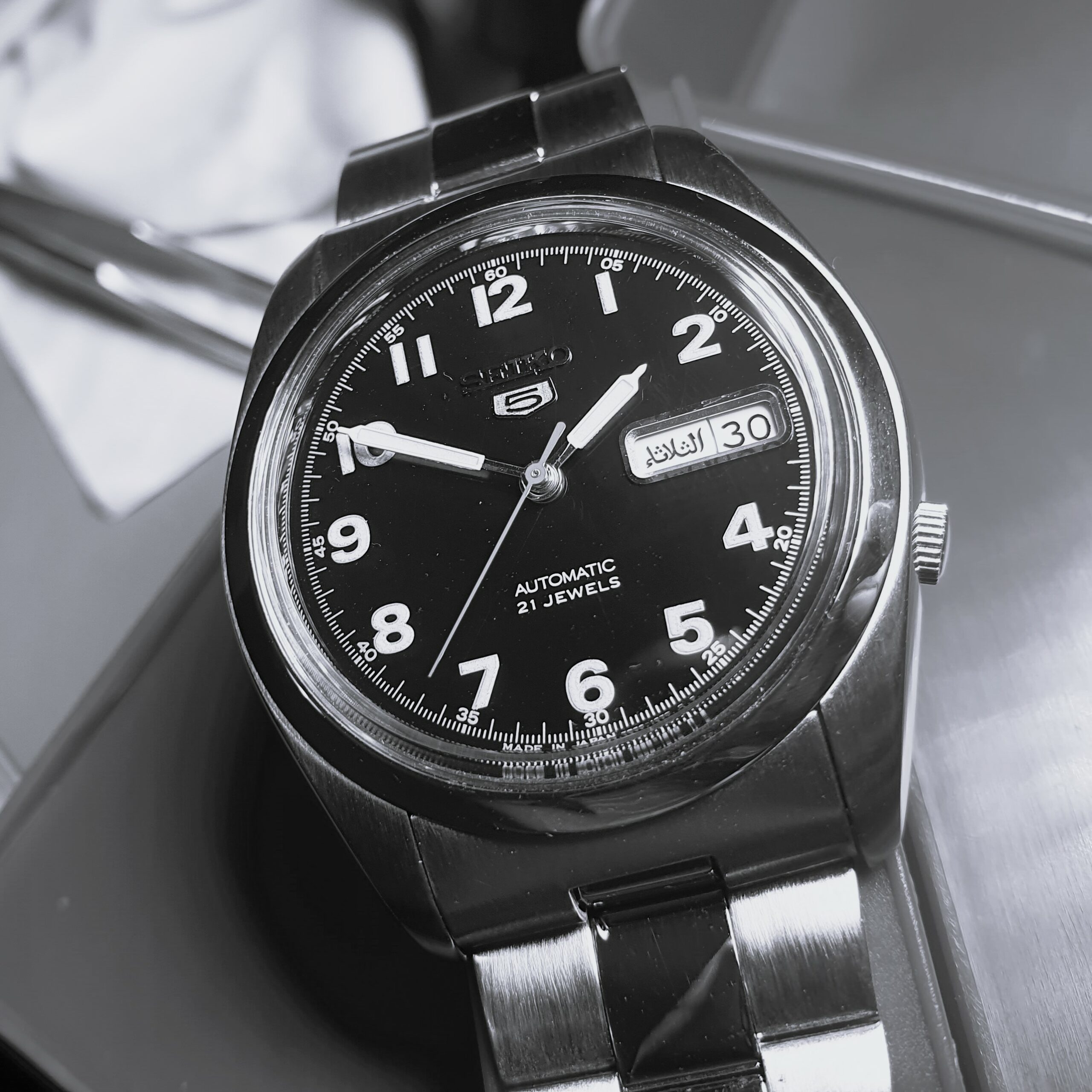 Comment s'est passé le remontage de la Seiko 5 ⋆ Montre l'heure